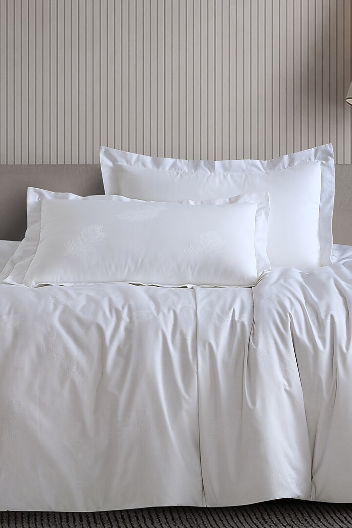 White Cotton Bedsheet Set by Malako at Pernia's Pop Up Shop 2026
