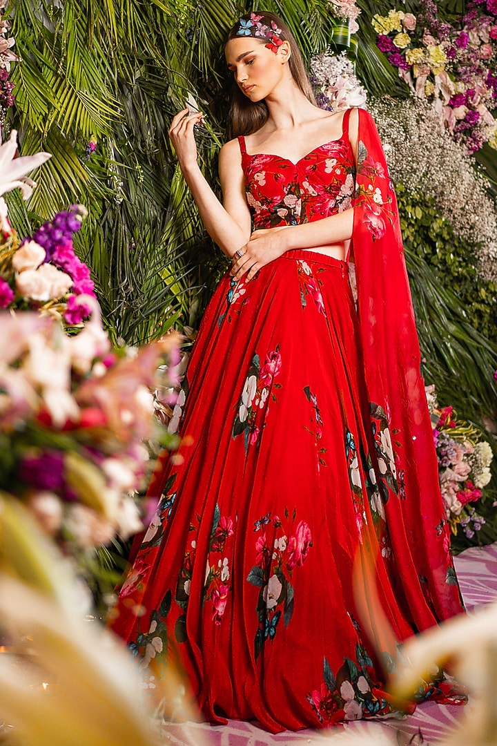 Red Printed Wedding Lehenga Set by Mahima Mahajan at Pernia's Pop Up ...