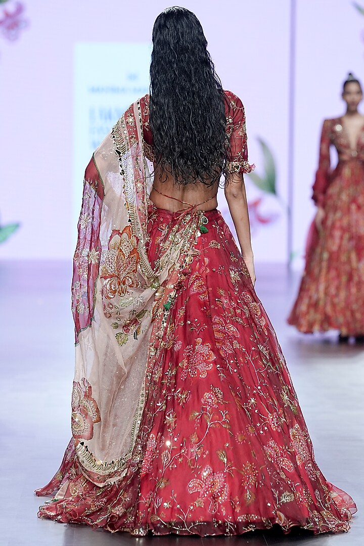 Red Organza & Shantoon Embroidered Wedding Lehenga Set by Mahima ...