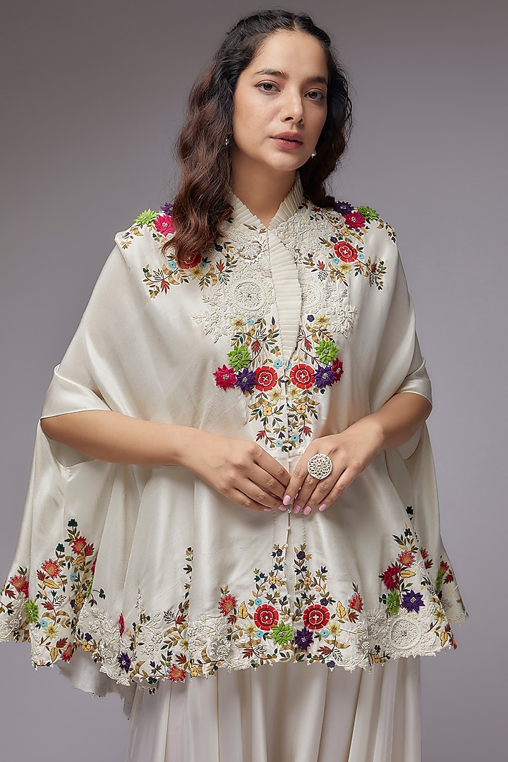 Ivory Dupion Silk Embroidered Cape Set by Minaxi Dadoo at Pernia's Pop ...