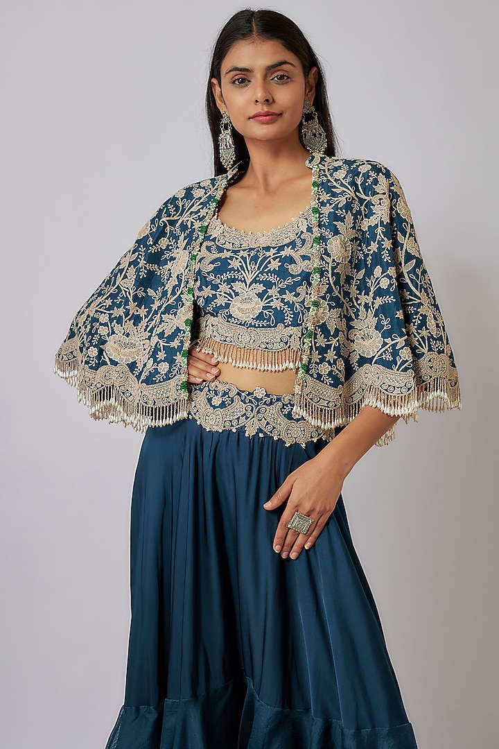 Peacock Blue Dupion Thread Work Cape Set by Minaxi Dadoo at Pernia's ...