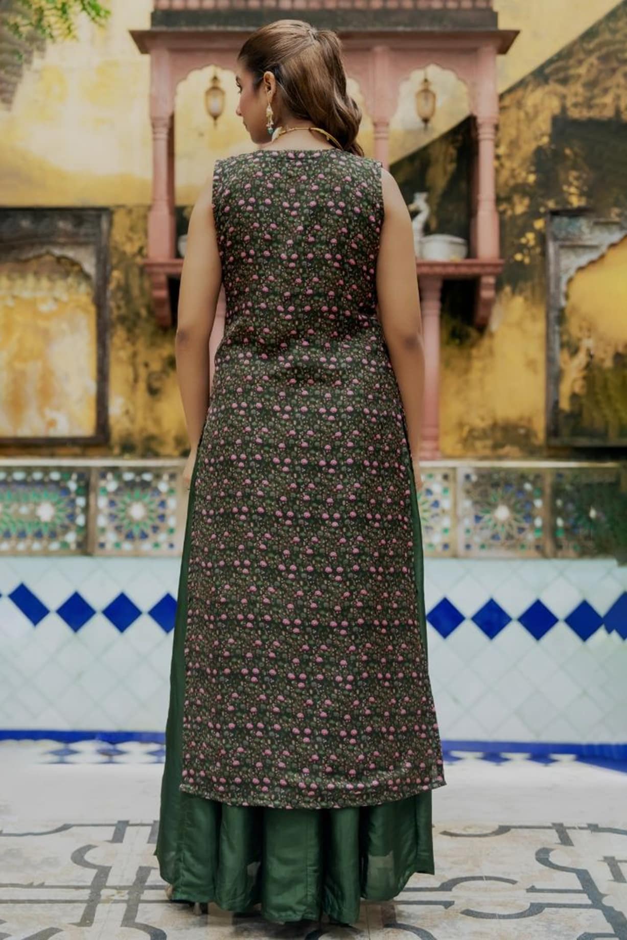 Green Upada Silk Skirt Set by House Of Jamoti at Pernia's Pop Up Shop 2026