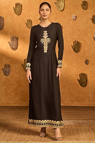 House of Masaba - Buy Masaba Gupta Sarees, Lehengas, Kurta Sets Online 2025