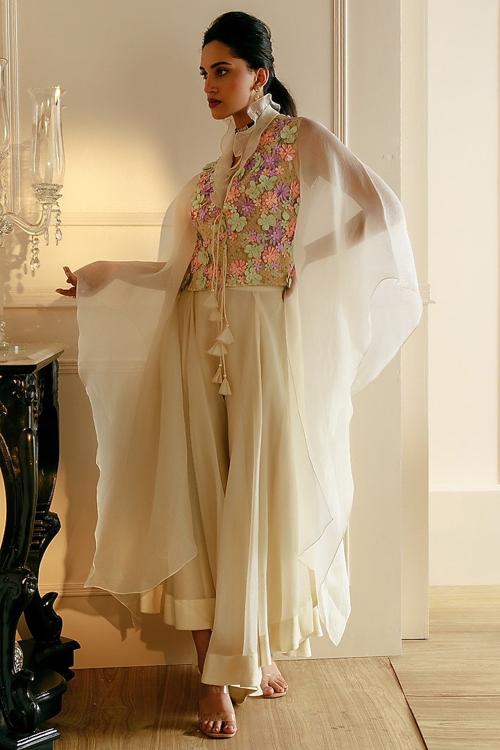 Off-White Organza Hand Embroidered Jacket Set Design by Nehha Nhata at ...