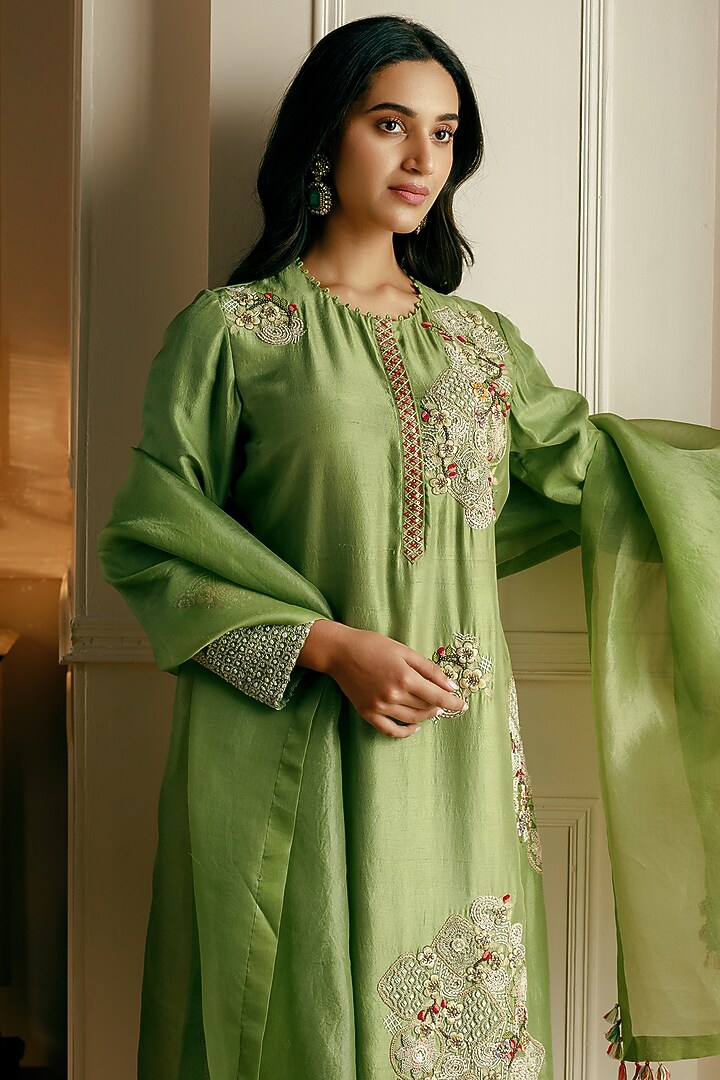 Olive Silk & Organza Hand Embroidered Kurta Set by Nehha Nhata at ...