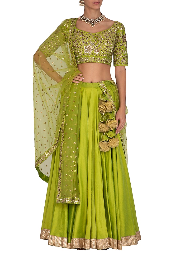 Green Embroidered Lehenga Set by Ranian at Pernia's Pop Up Shop 2025