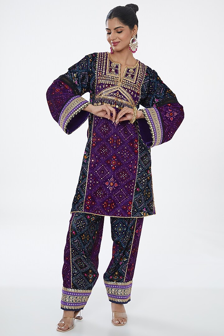 Navy Blue Silk Velvet Hand Embroidered Choga Kurta Set by Nitya Bajaj ...