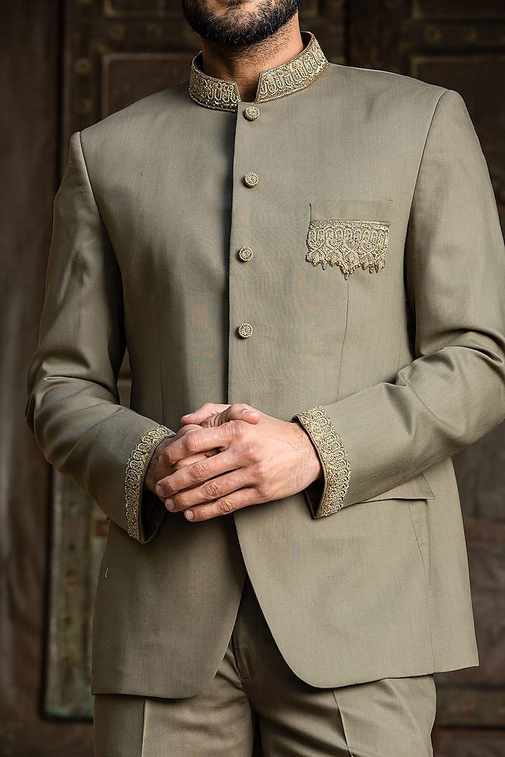 Buy NITIKA GUJRAL MEN Olive Green Woolen Suiting Embroidered Jodhpuri ...