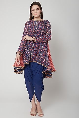Pooja Outifts For Women - Buy Latest Pooja Dresses & Kurta Set for ...