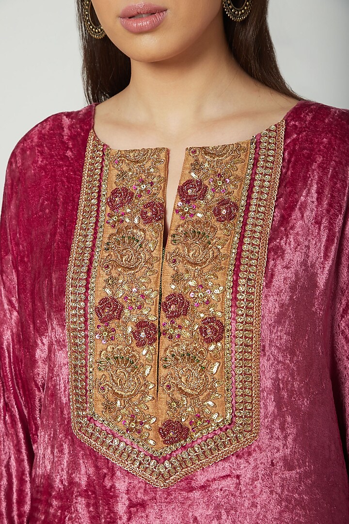 Blush Pink Embroidered Kurta Set by Nida Mahmood at Pernia's Pop Up ...