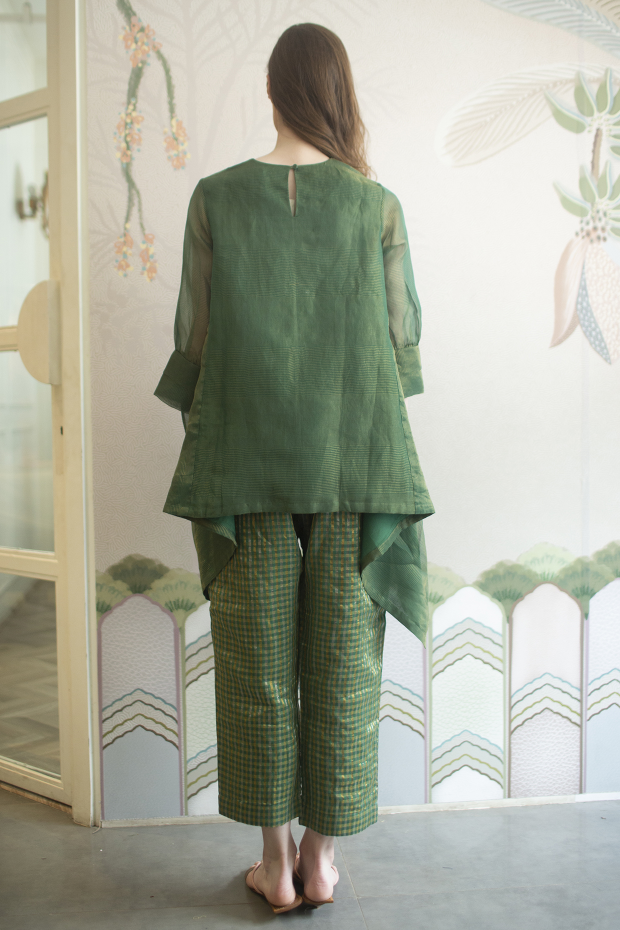 Plantation Green Handloom Linen Silk Tunic Set by OJA at Pernia's Pop ... Plantation Green Handloom Linen Silk Tunic Set by OJA at Pernia's Pop ...