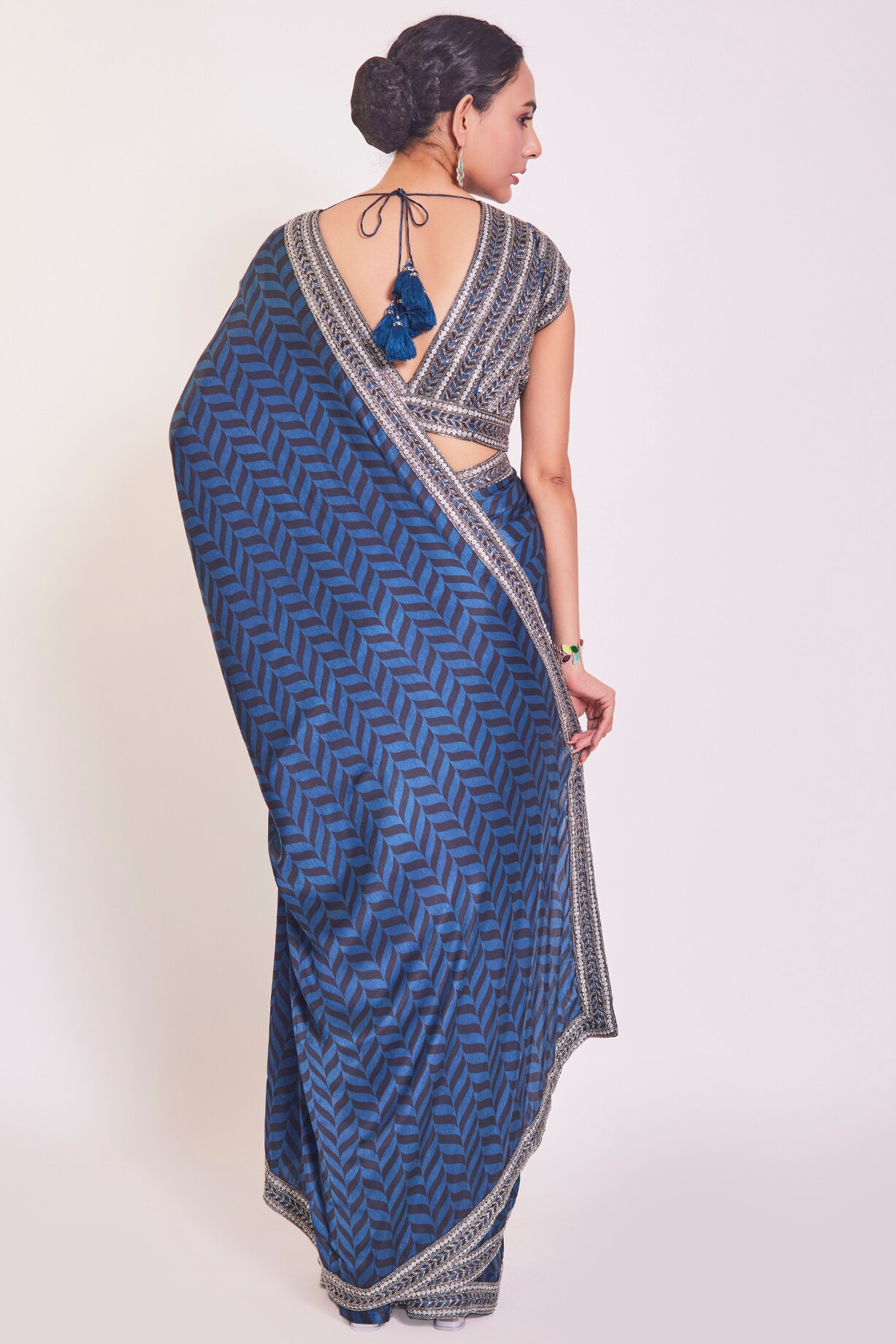 Blue Satin Printed & Cutdana Work Saree Set by Onaya at Pernia's Pop Up ...