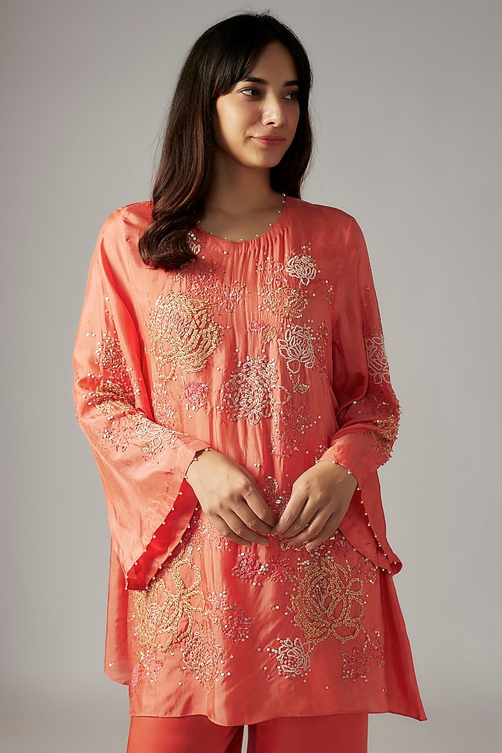 Coral Viscose Silk Floral Embroidered Kurta Set by One not two at Pernia's Pop Up Shop 2025