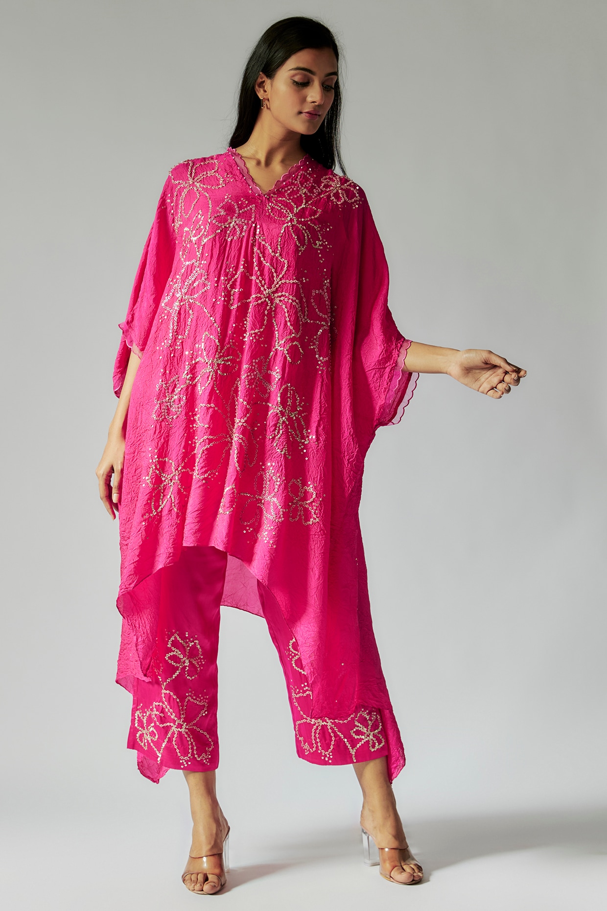 Pink Viscose Silk Floral Embroidered Kurta Set by One not two at Pernia's Pop Up Shop 2025