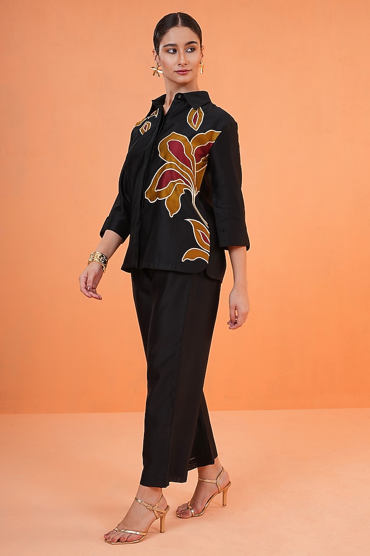 Black Chanderi Silk Embroidered Co-Ord Set by ORIGANI at Pernia's Pop ...