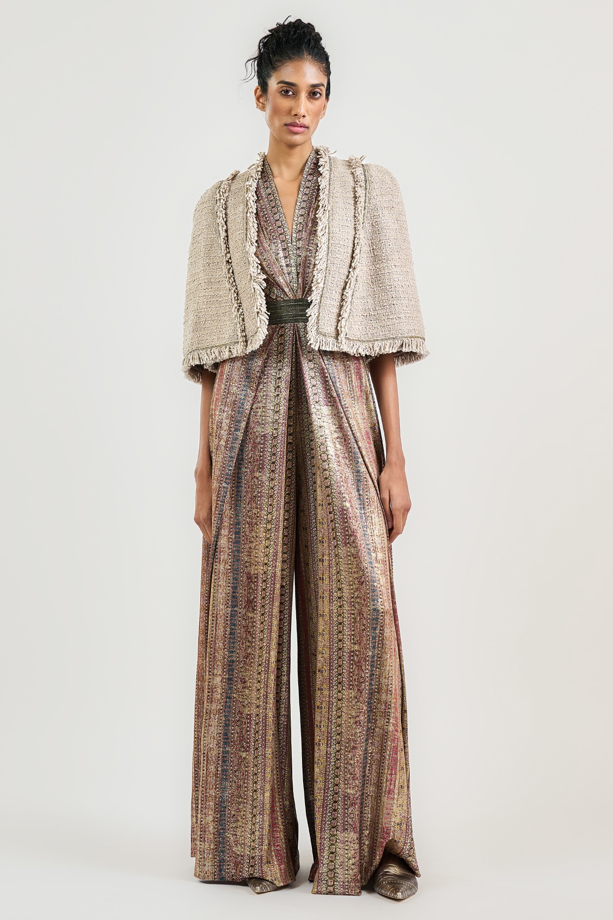 Taupe Handwoven Cotton Tweed Cape by OTT by Tarun Tahiliani at Pernia's ...