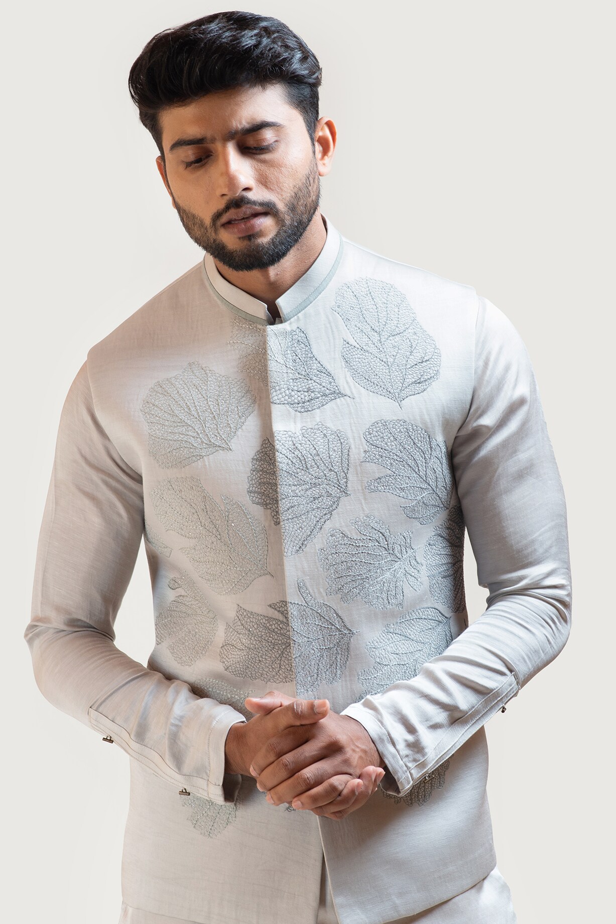 Light Grey Embroidered Nehru Jacket by PAARSH at Pernia's Pop Up Shop 2026