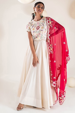 Pallavi Poddar India - Buy Lehenga, Sarees, Jumpsuits Online 2024