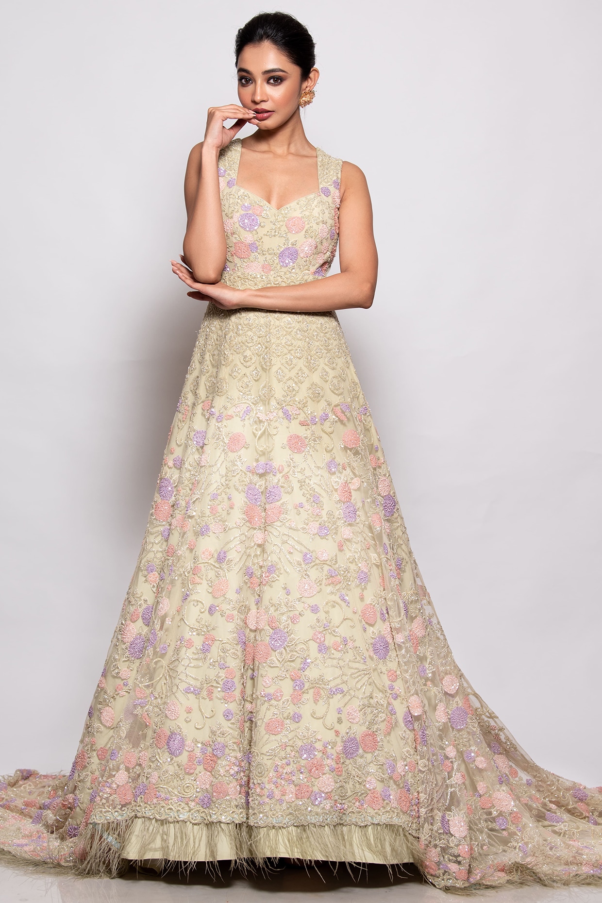 MInt Tulle Embellished Trail Gown by Pallavi Poddar (India) at Pernia's ...