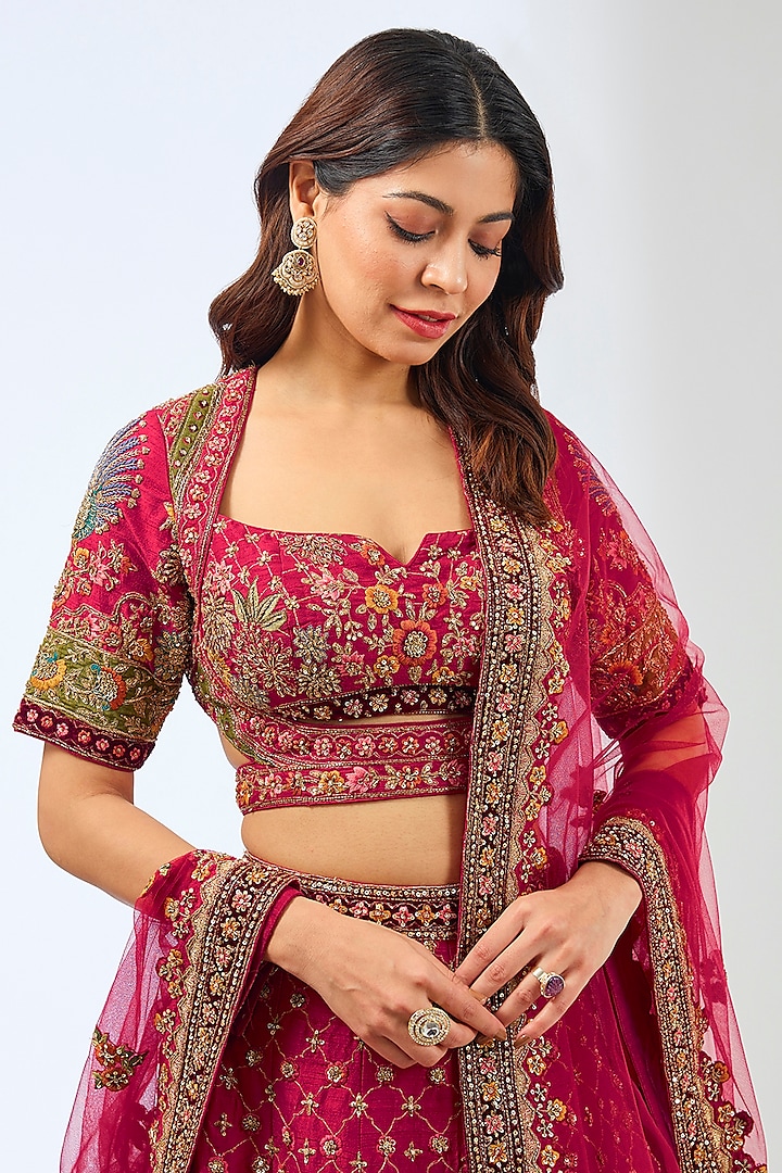 Red Silk Resham Hand Embroidered Bridal Lehenga Set by Pallavi Poddar (India) at Pernia's Pop Up ...