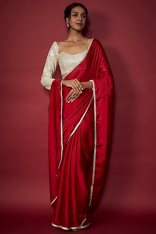 Red Recycled Polyester Saree Set by Phatakaa at Pernia's Pop Up Shop 2026