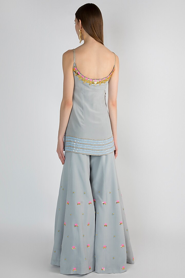 Grey Embroidered Sharara Set Design by at Pernia's Pop Up Shop 2024
