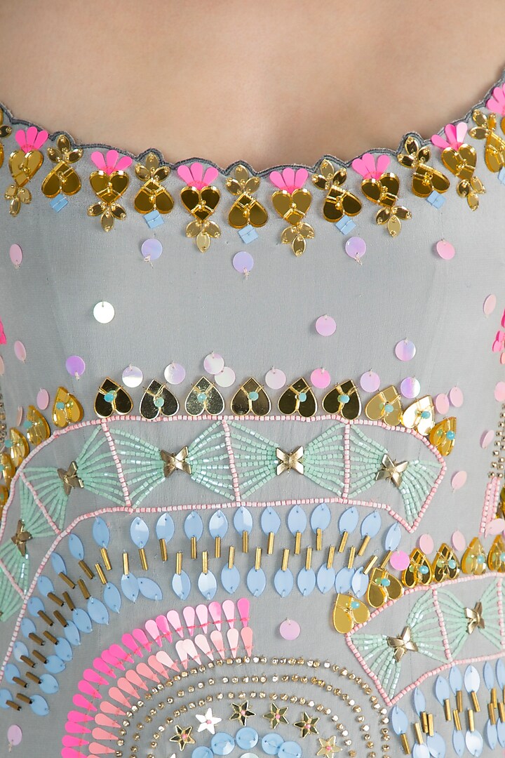 Grey Embroidered Sharara Set Design by at Pernia's Pop Up Shop 2024