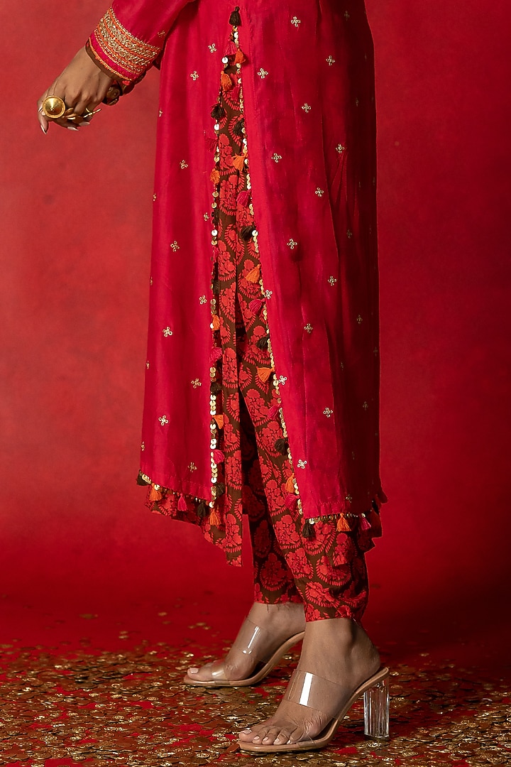 Brown Embroidered Kurta Set With Overlay by Pooja & Keyur at Pernia's ...
