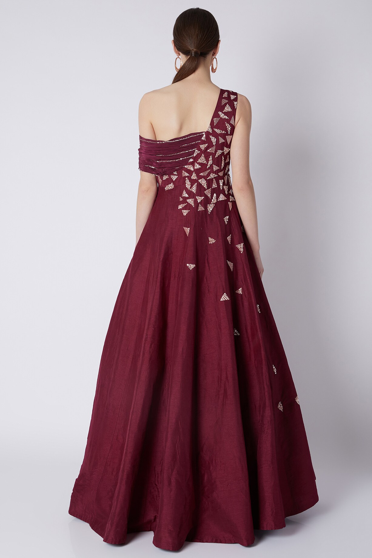 Maroon Sequins Embroidered Gown by MASUMI MEWAWALLA at Pernia's Pop Up ...