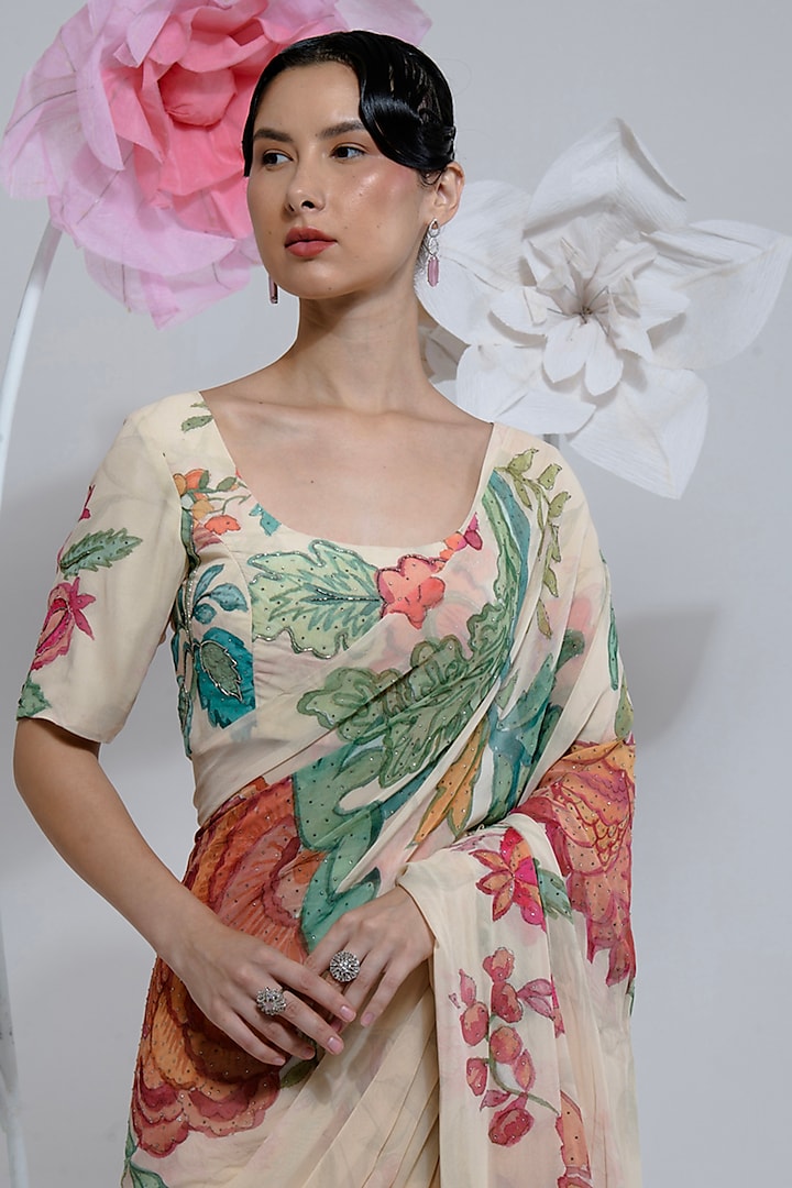 Cream Georgette Digital Printed Pre-Draped Saree Set by preeti mehta at ...