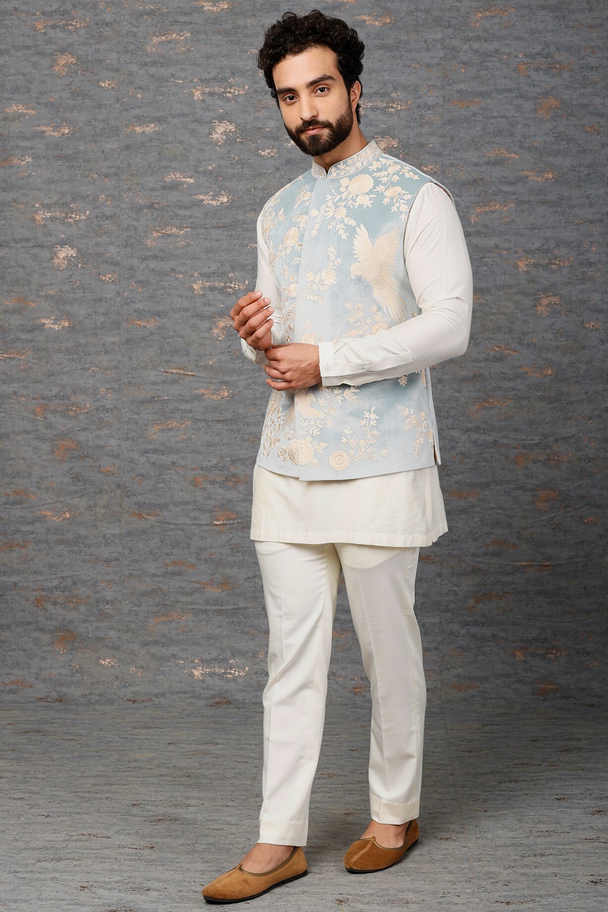 Sky Blue Embroidered Nehru Jacket With Kurta Set by Qbik Men at Pernia's Pop Up Shop 2024