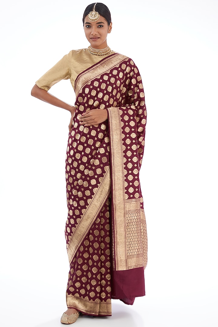 Maroon Silk Saree Design by Raw Mango at Pernia's Pop Up Shop 2024