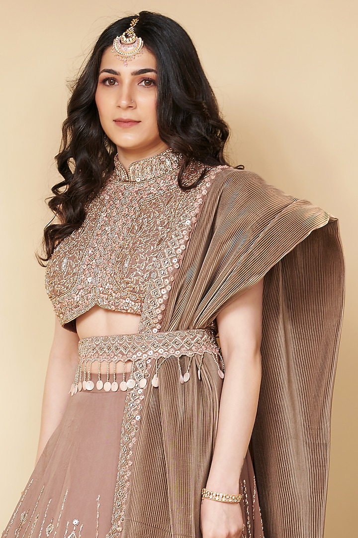 Rose Brown Organza Wedding Lehenga Set by Reeti Arneja at Pernia's Pop ...