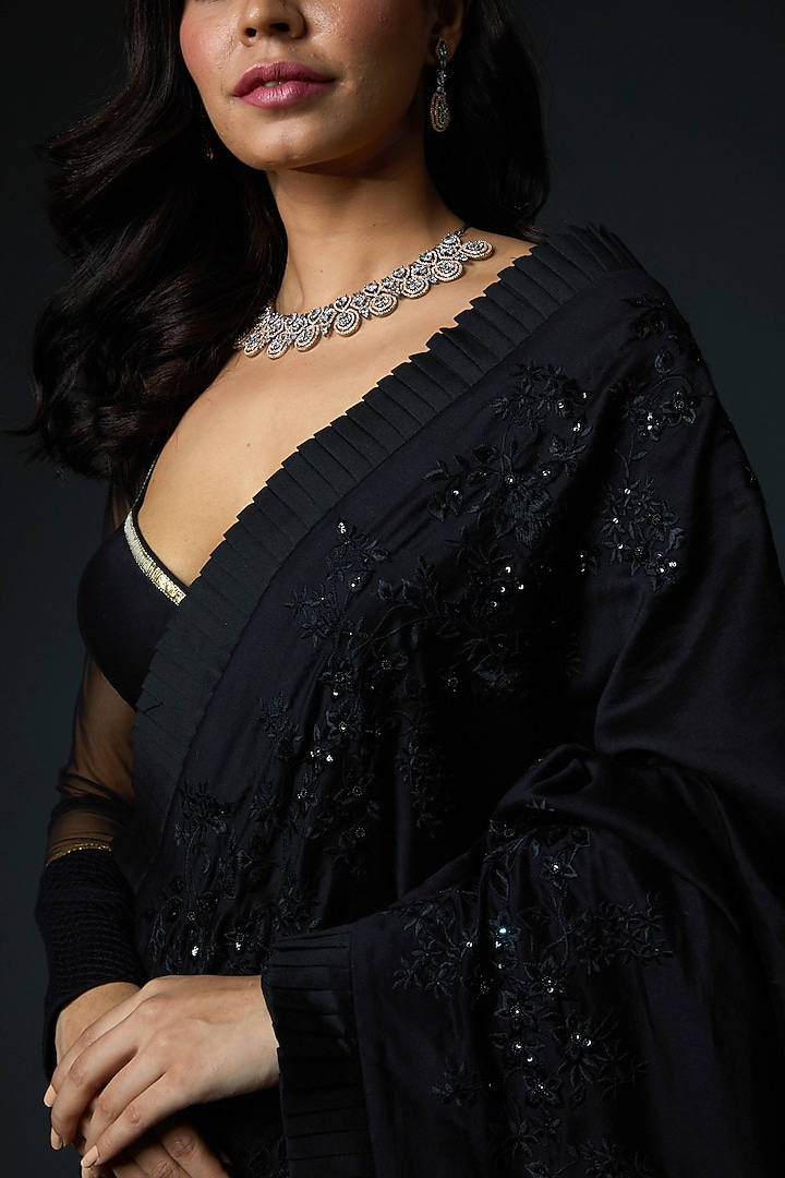 Black Organza Hand Embroidered Saree Set by Rohit Bal at Pernia's Pop ...