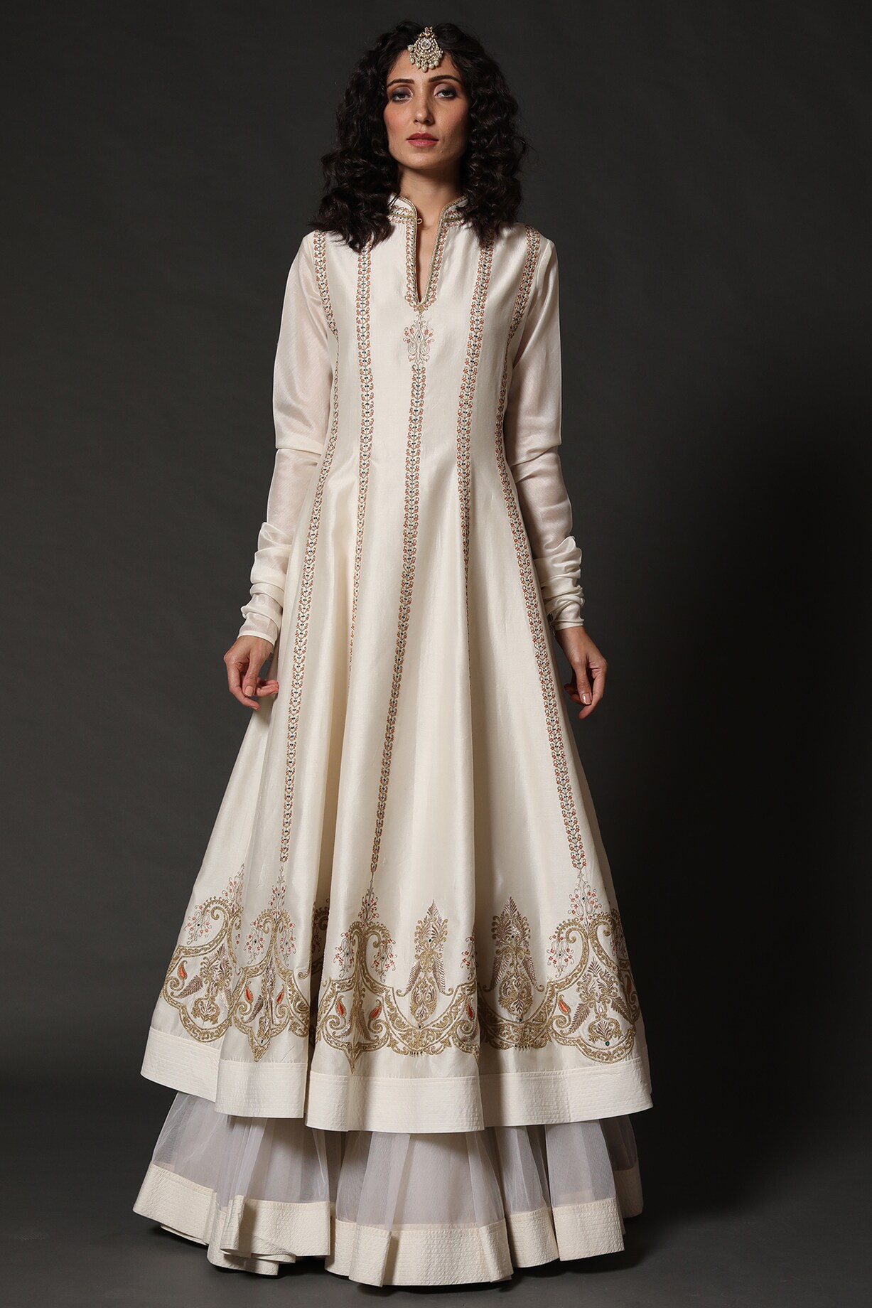 Ivory Chanderi Embroidered Anarkali Set by Rohit Bal at Pernia's Pop Up ...