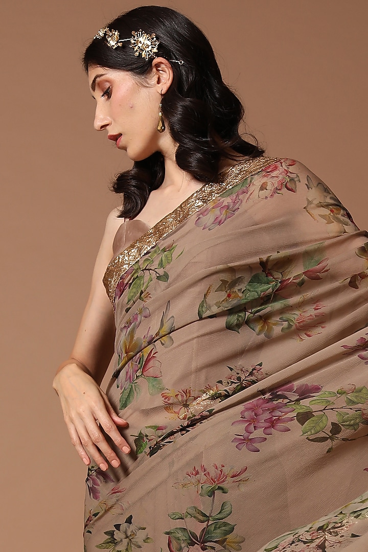 Mud Floral Printed Saree Set by Rohit Bal at Pernia's Pop Up Shop 2024