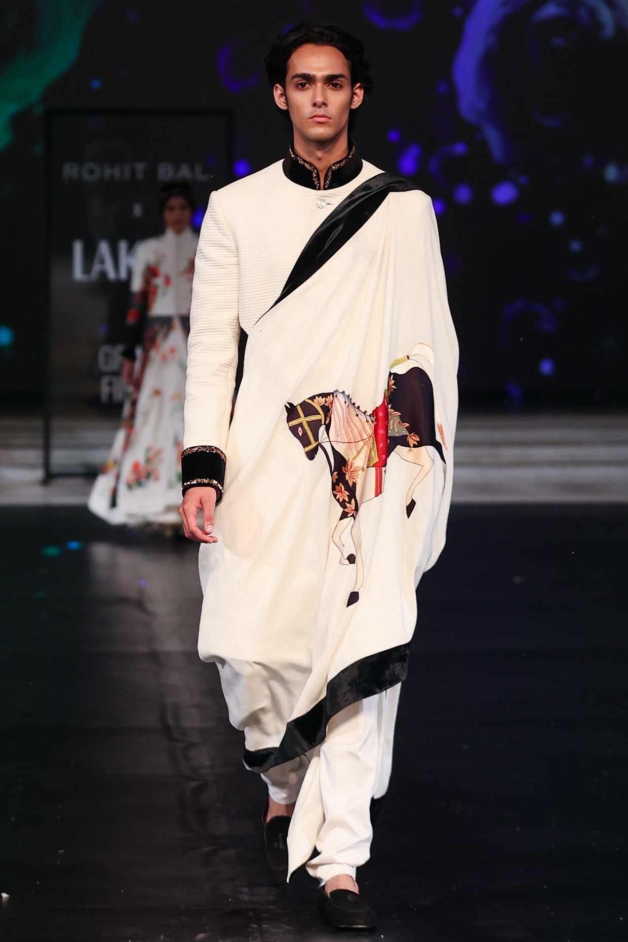 Ivory Silk Groom Sherwani With Stole by Rohit Bal Men at Pernia's Pop ...