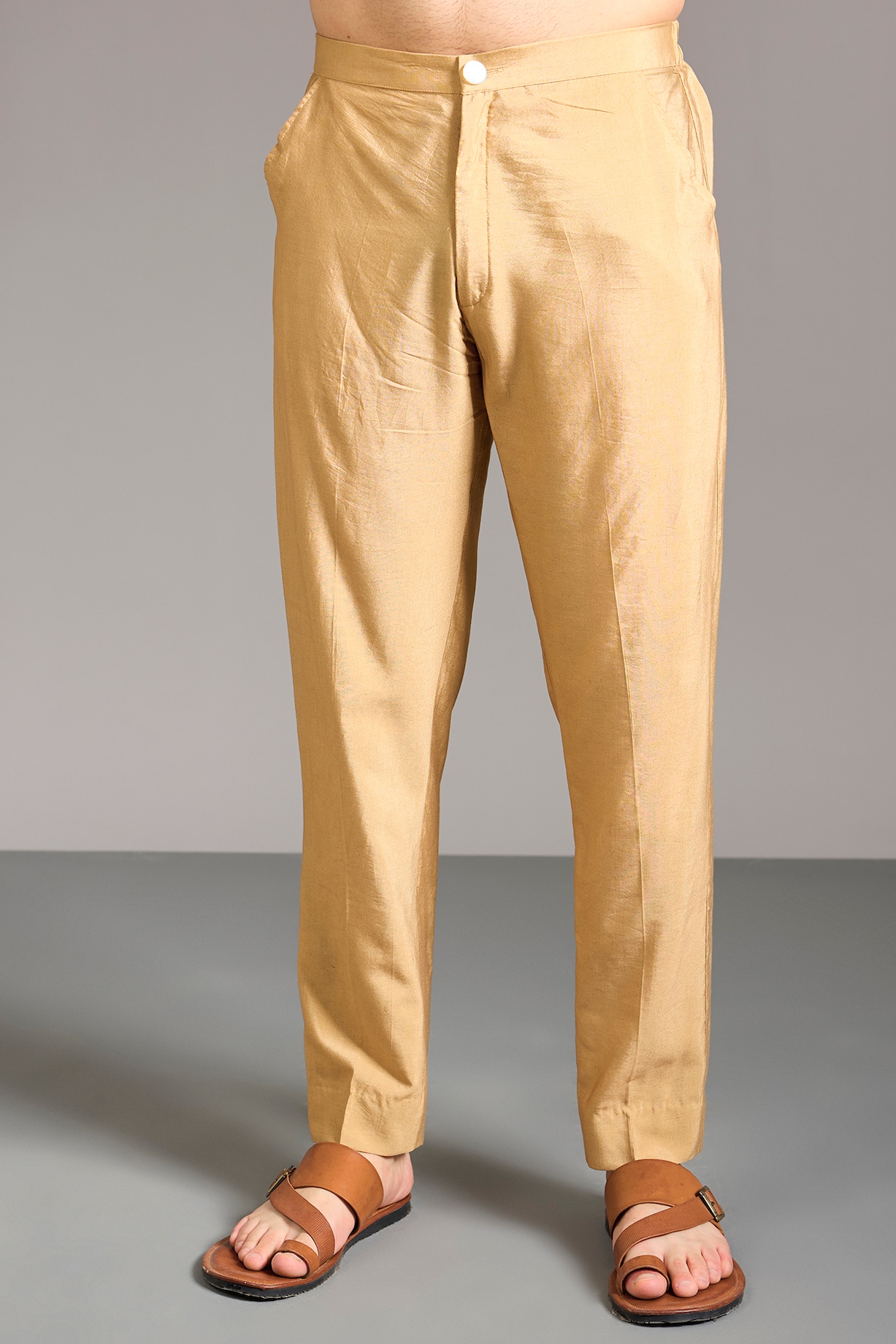 Golden & Grey Shaded Georgette Sequin Work Kurta Set by Rabani & Rakha Men at Pernia's Pop Up ...