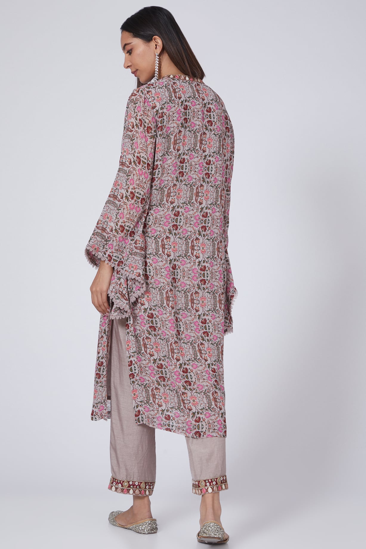 Grey & Pink Printed Kurta Set by Ridhima Bhasin at Pernia's Pop Up Shop ...