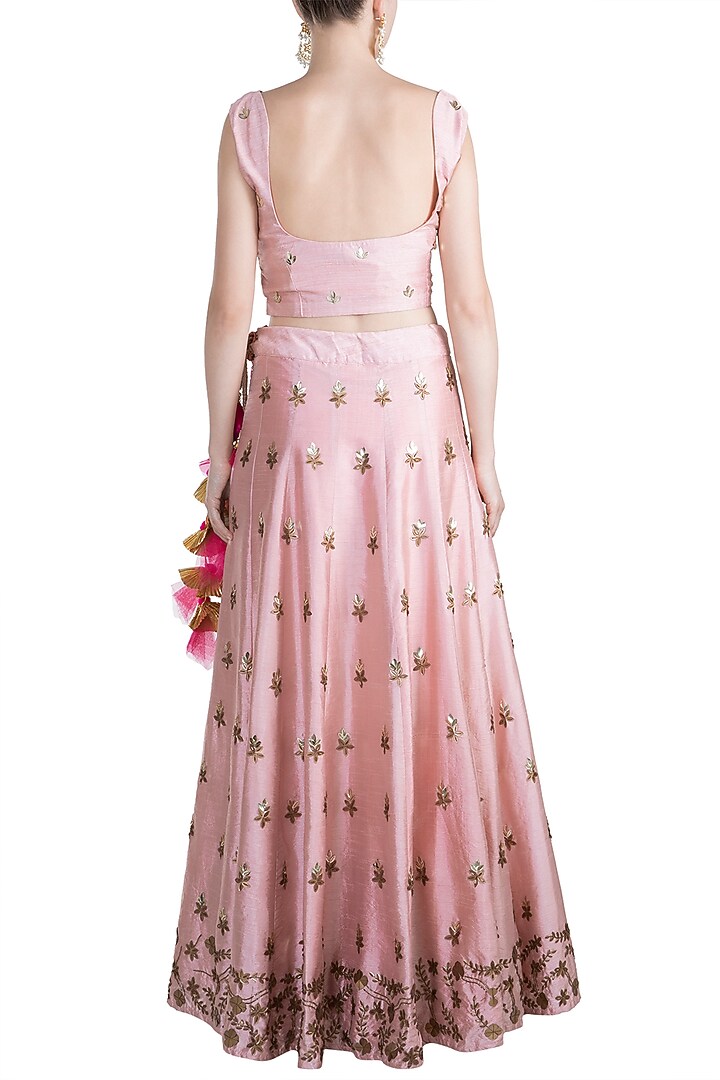 Blush Pink & Ocean Green Embroidered Lehenga Set by Rishi & Vibhuti at Pernia's Pop Up Shop 2024