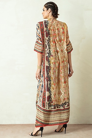 Buy Rajdeep Ranawat Designer Sarees, Dresses, Lehengas 2021