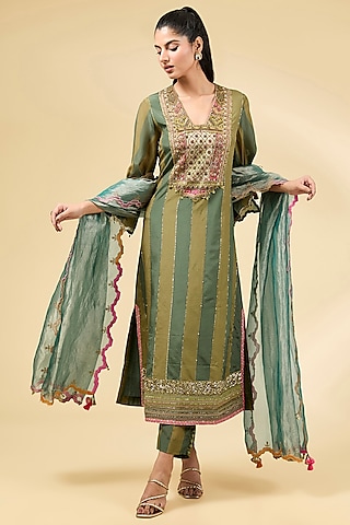 Raji Ramniq - Buy Kurta Set, Gharara Set Onlline 2025