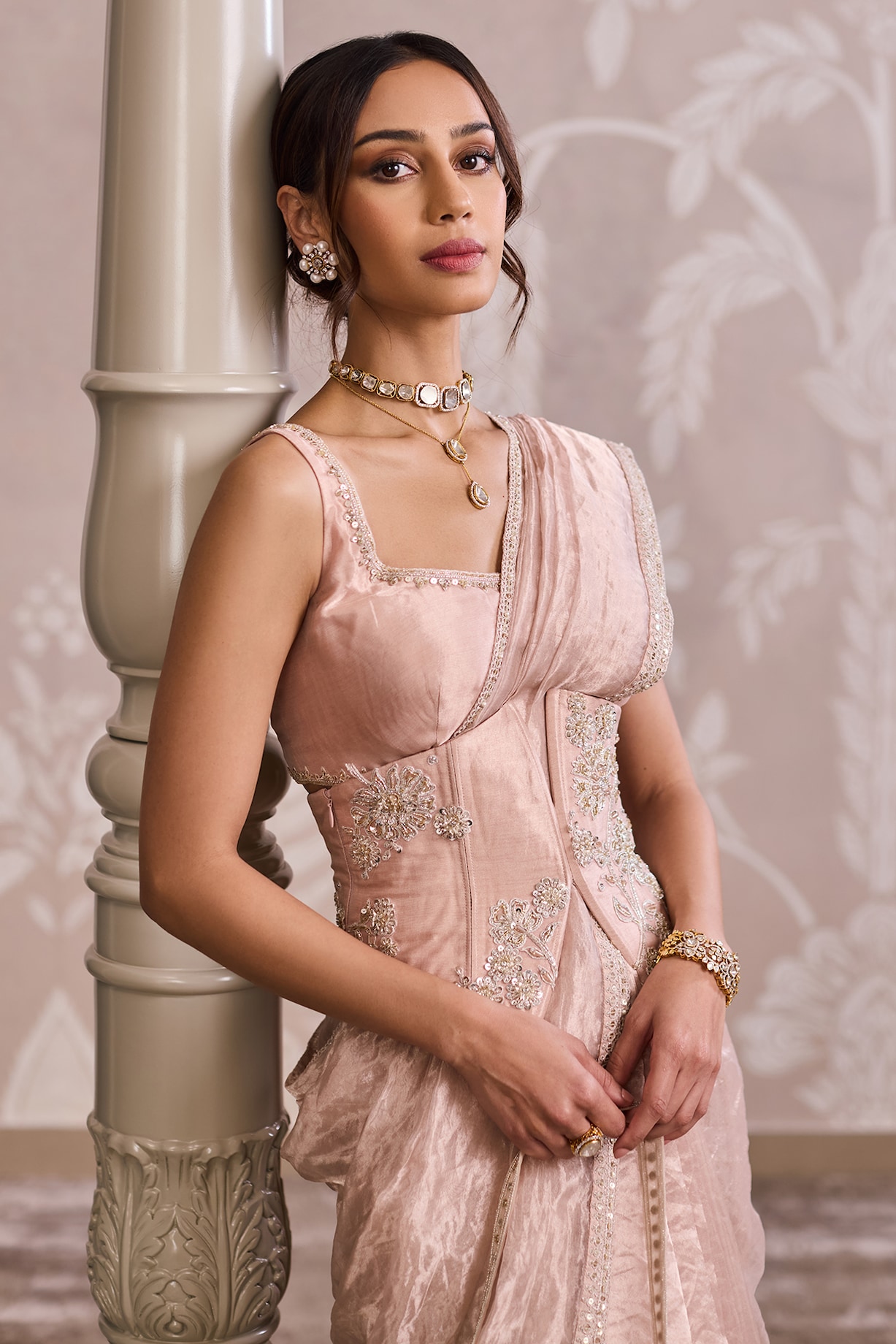 Rose Gold Tissue Embroidered Corset Belt by Ridhi Mehra at Pernia's Pop ...