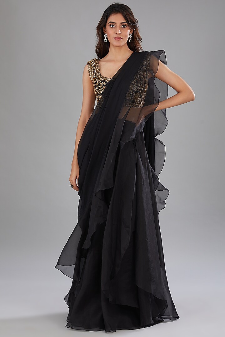 Black Chiffon & Organza Frilled Draped Saree Set by Ridhi Mehra at ...