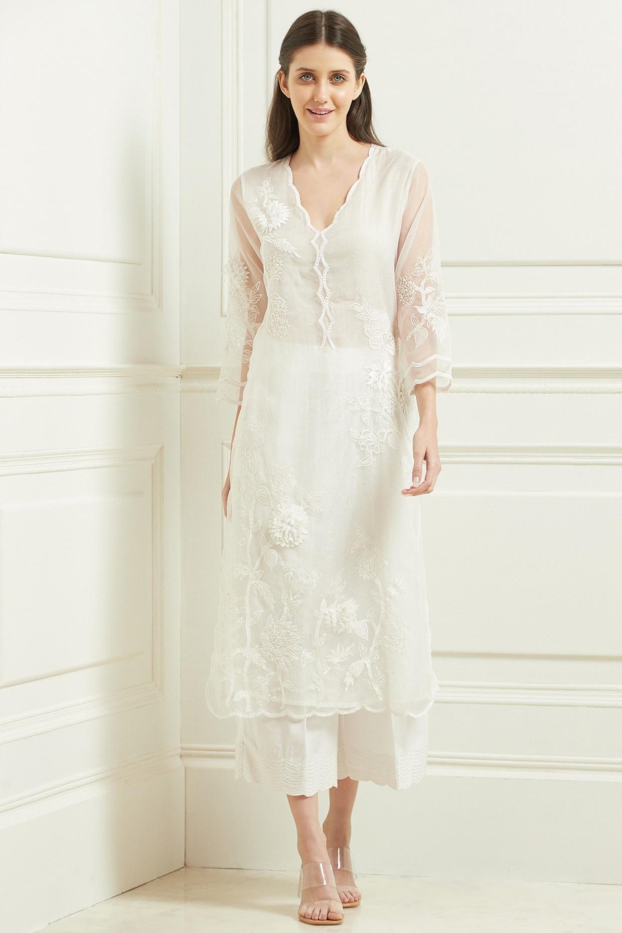 White Organza Tunic Set by Ranna Gill at Pernia's Pop Up Shop 2025