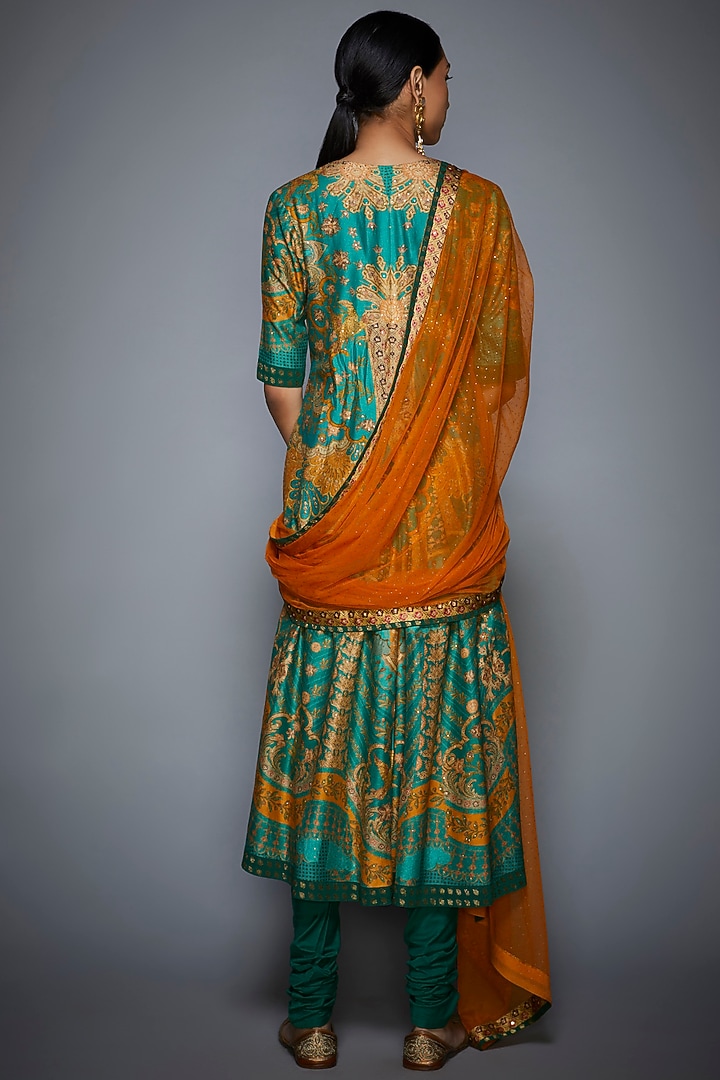 Green Printed & Embroidered Kurta Set Design by Ri Ritu Kumar at Pernia's Pop Up Shop 2024