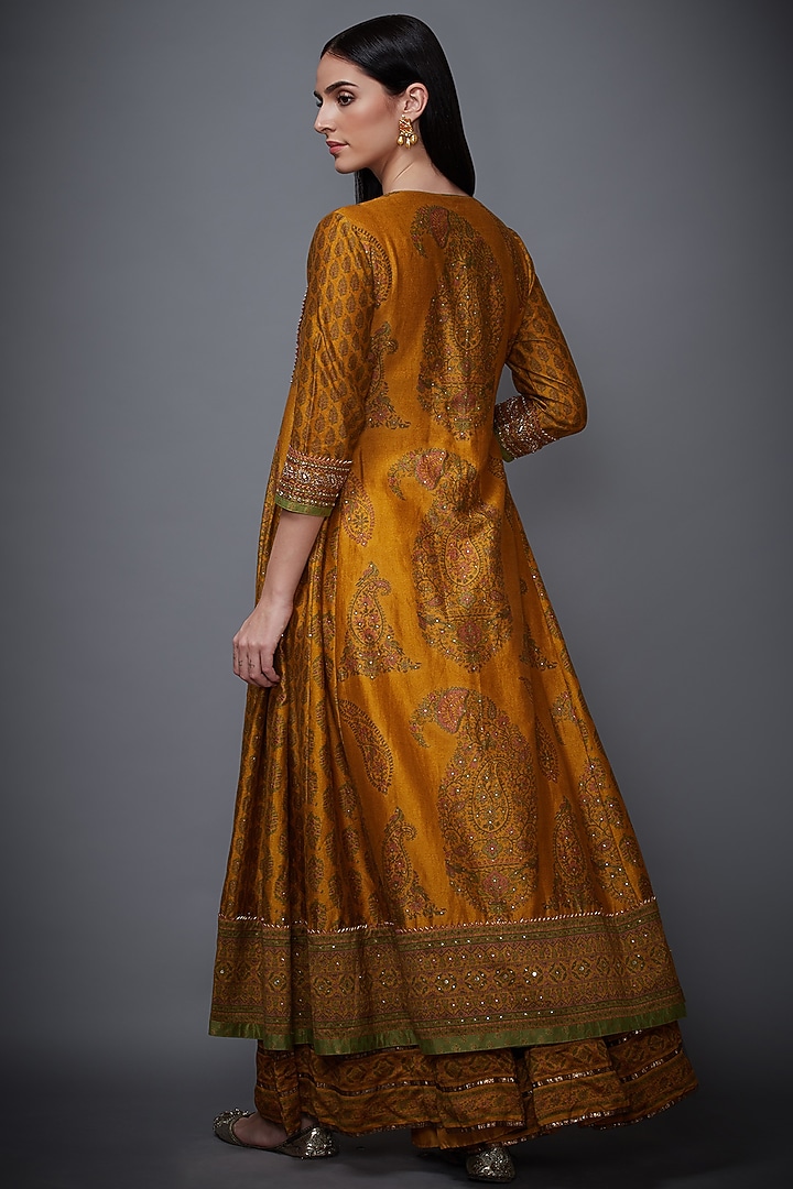 Mustard Embroidered & Printed Kurta Set by Ri Ritu Kumar at Pernia's Pop Up Shop 2025