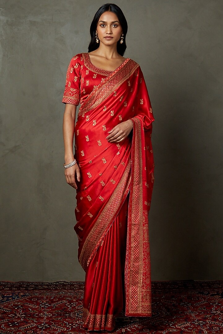 Red Silk Printed & Embroidered Saree set by Ri Ritu Kumar at Pernia's ...
