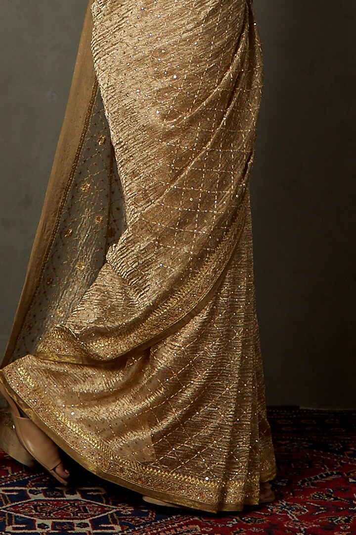 Gold Zari Silk Embroidered & Printed Saree Set by Ri Ritu Kumar at Pernia's Pop Up Shop 2025