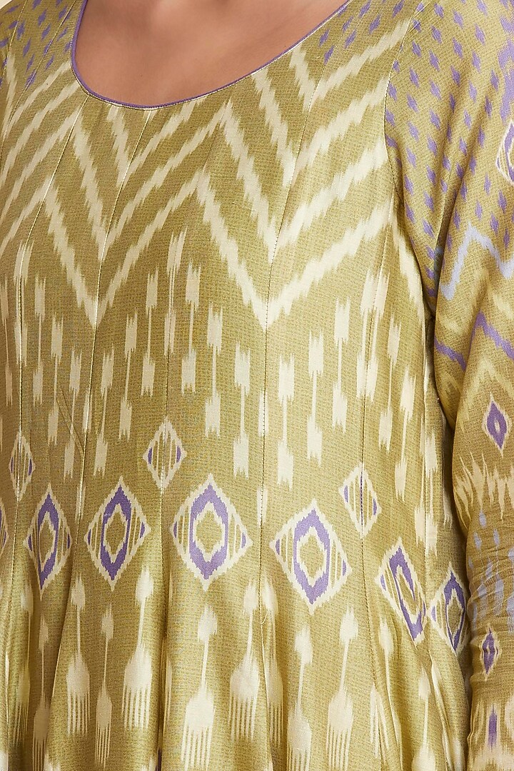 Olive Green Ikat Printed Anarkali Kurta by Ri Ritu Kumar at Pernia's Pop Up Shop 2024